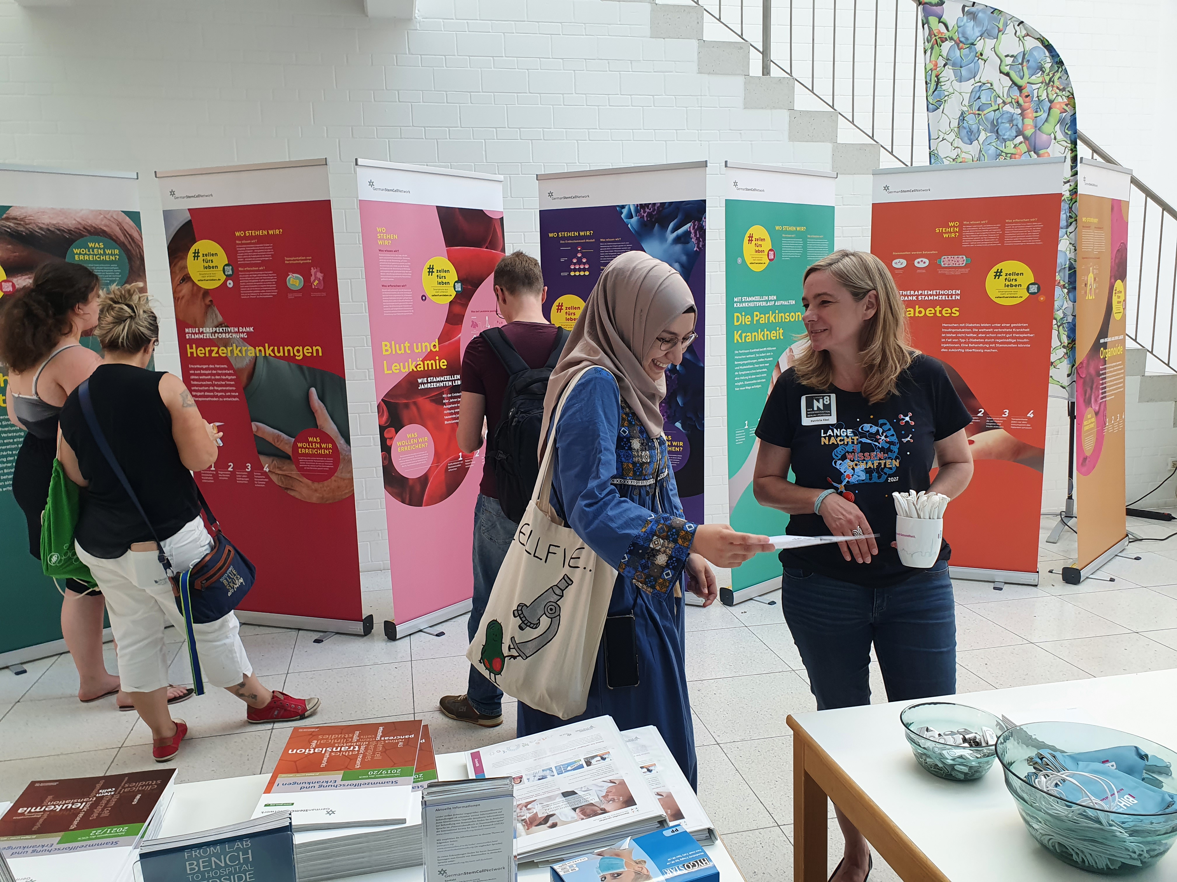 Lange Nacht der Wissenschaften 2025 - News & Events - Logo: Spark Berlin